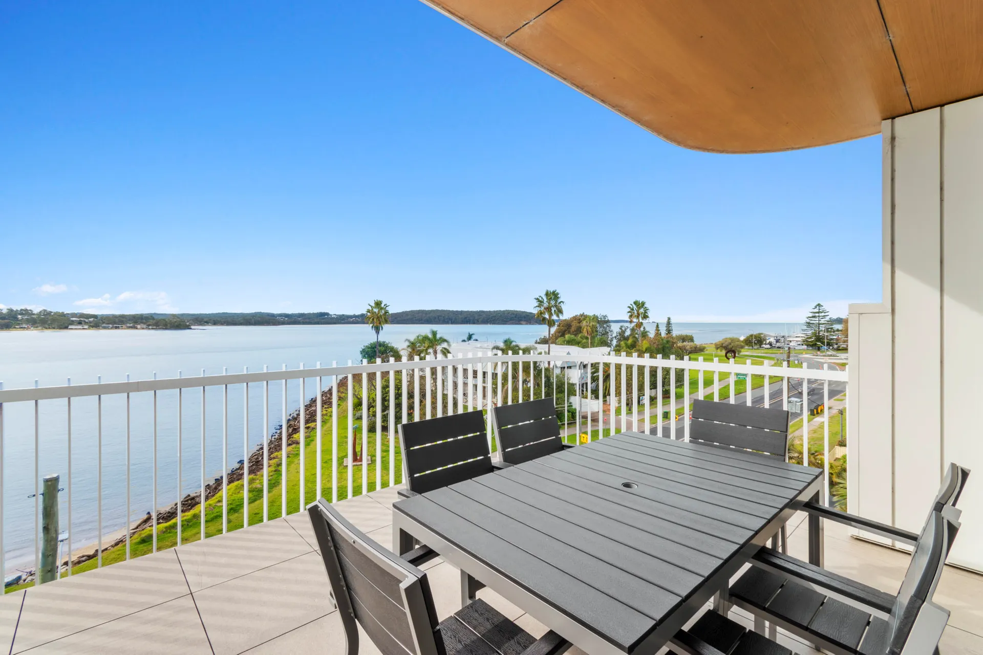 Ohana 411 - Batemans Bay Accommodation